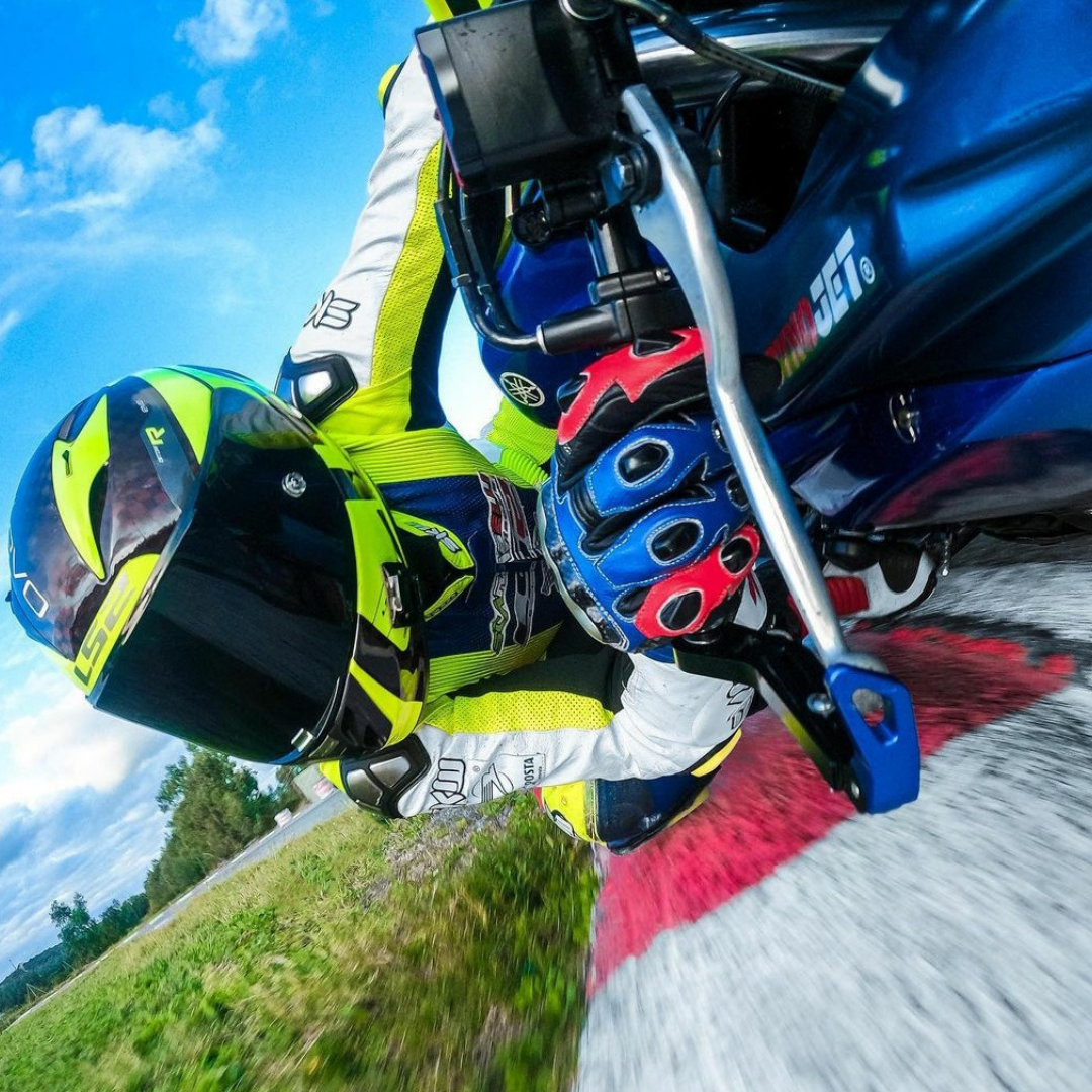 Best Budget Action Camera For Motorcycle Riding Or Motovlogging Best Budget Action Camera For Motorcycle Riding Or Motovlogging